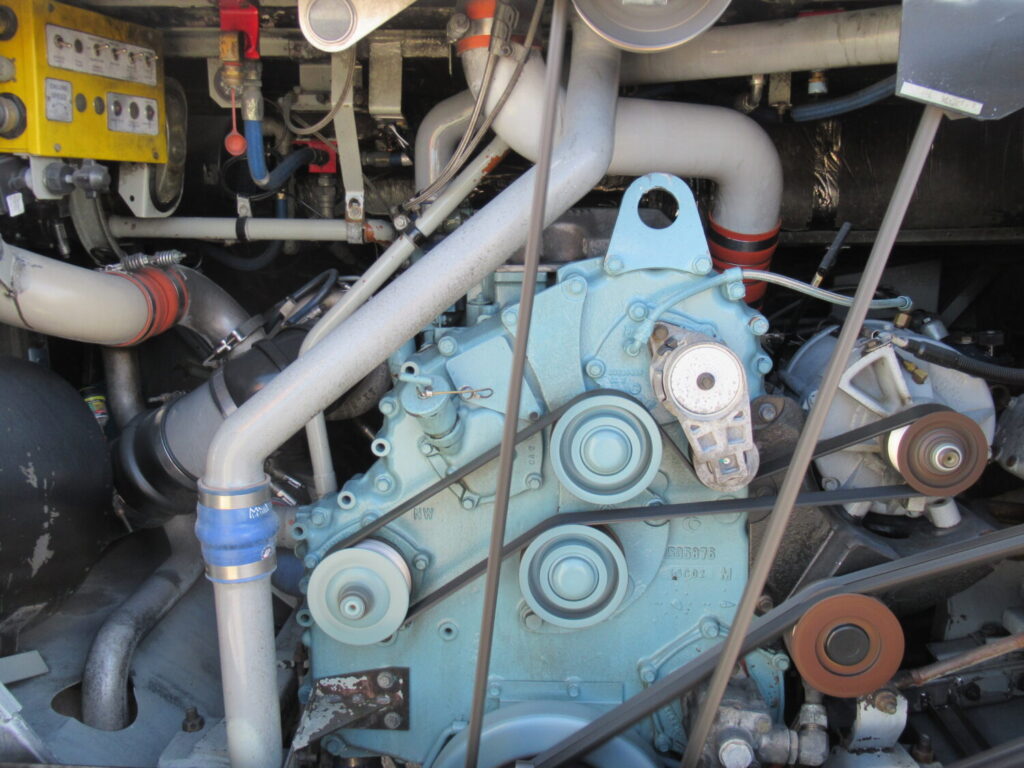 2003 MCI D4500 Lift Equipped Commuter Coach C55562 - Las Vegas Bus Sales