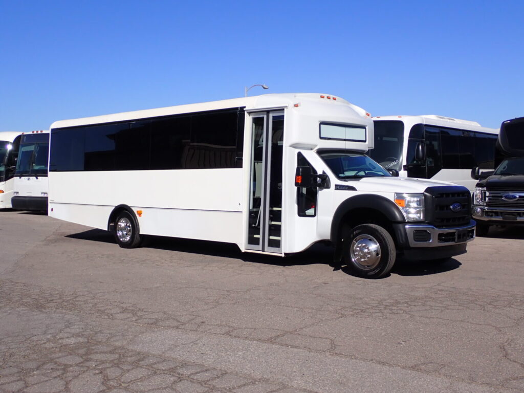 2016 Champion Defender F550 Shuttle Bus S05023 - Las Vegas Bus Sales