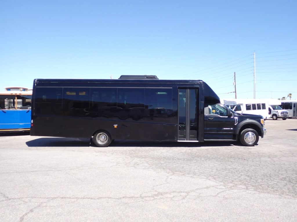 2017 Berkshire Executive Style Shuttle Bus S66474 - Las Vegas Bus Sales