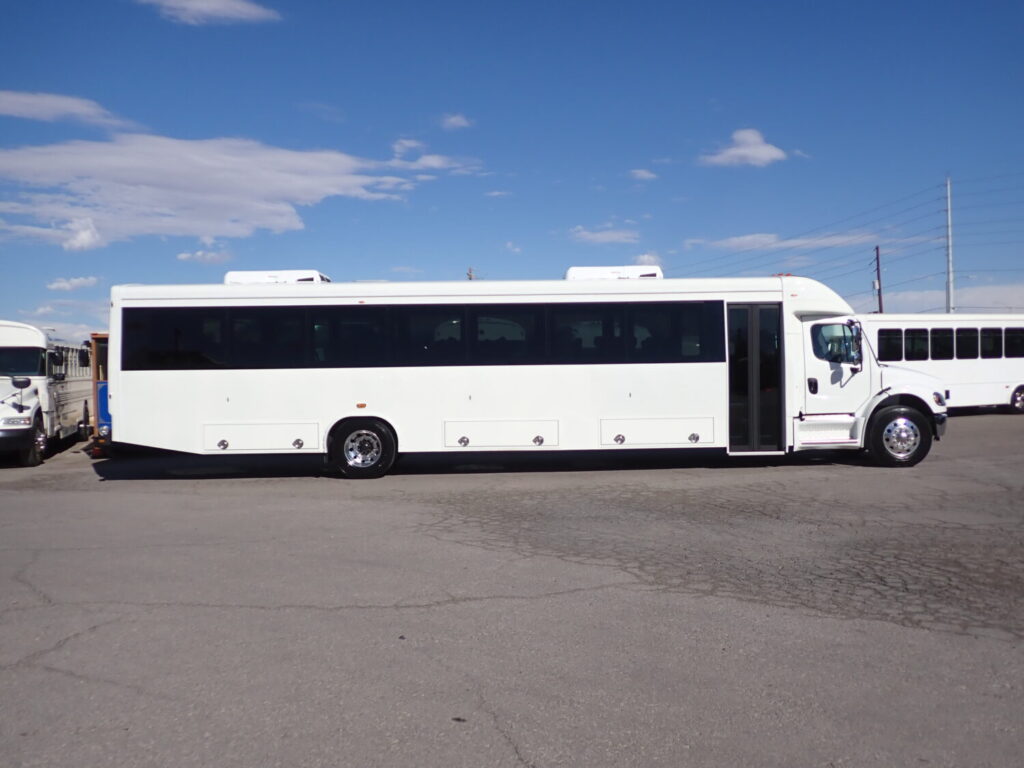 NEW 2026 ECD KSIR M2 Freightliner Executive Shuttle SP4191 - Las Vegas ...