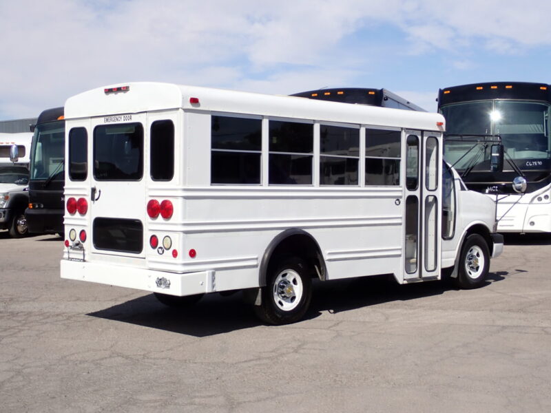 2005 Collins Bus Bantam Daycare Bus B68341 - Las Vegas Bus Sales