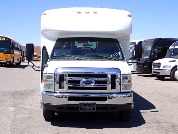 2013 Starcraft Allstar Lift Equipped Shuttle Bus S72791 - Las Vegas Bus ...